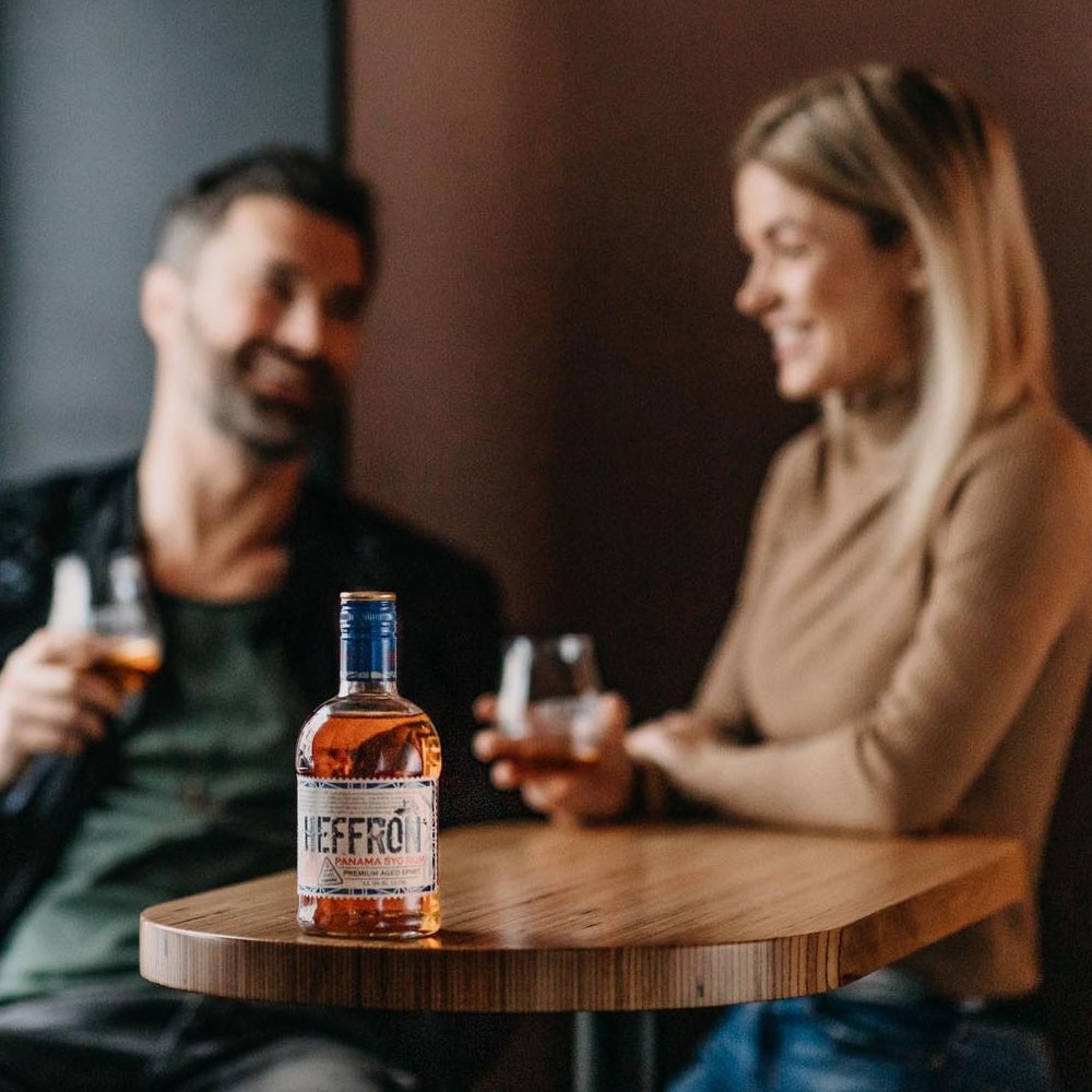 Heffron 38% Panama Rum 5YO 500ml online kaufen | Hopfenkurier.com